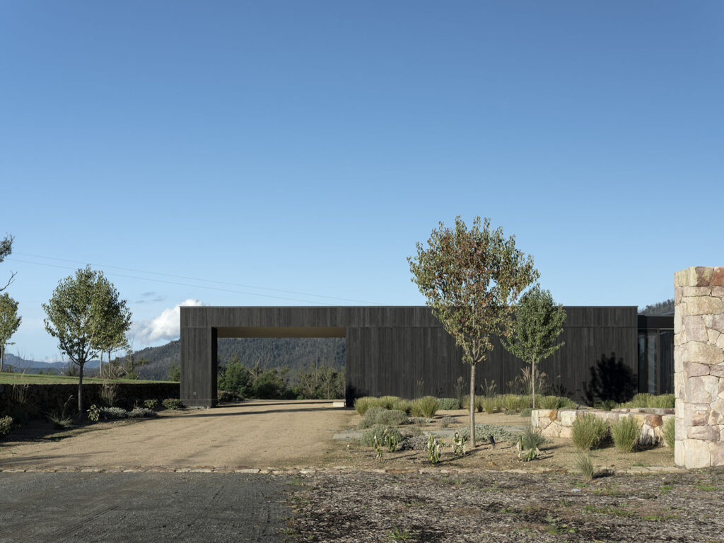 Shoalhaven House | Intermode