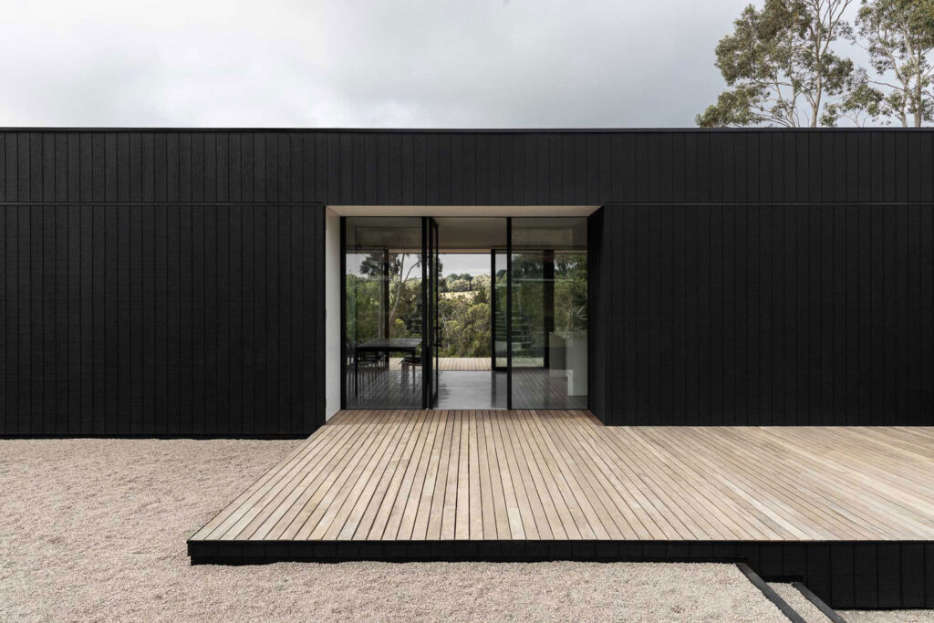 Yal Yal Estate House | Intermode